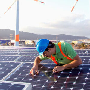 Discover a Career as a Solar Photovoltaic (PV) Installer - Get Into Energy